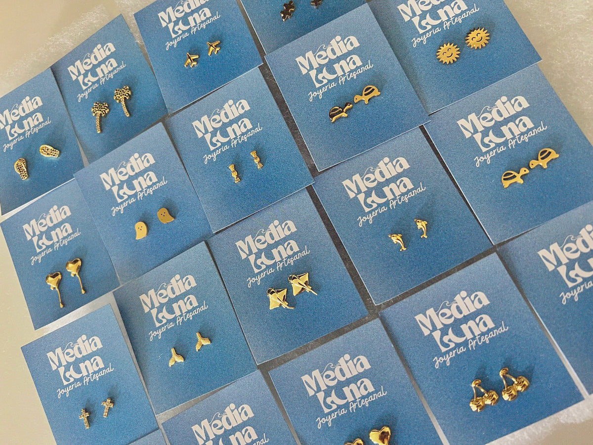 Studs – Media Luna